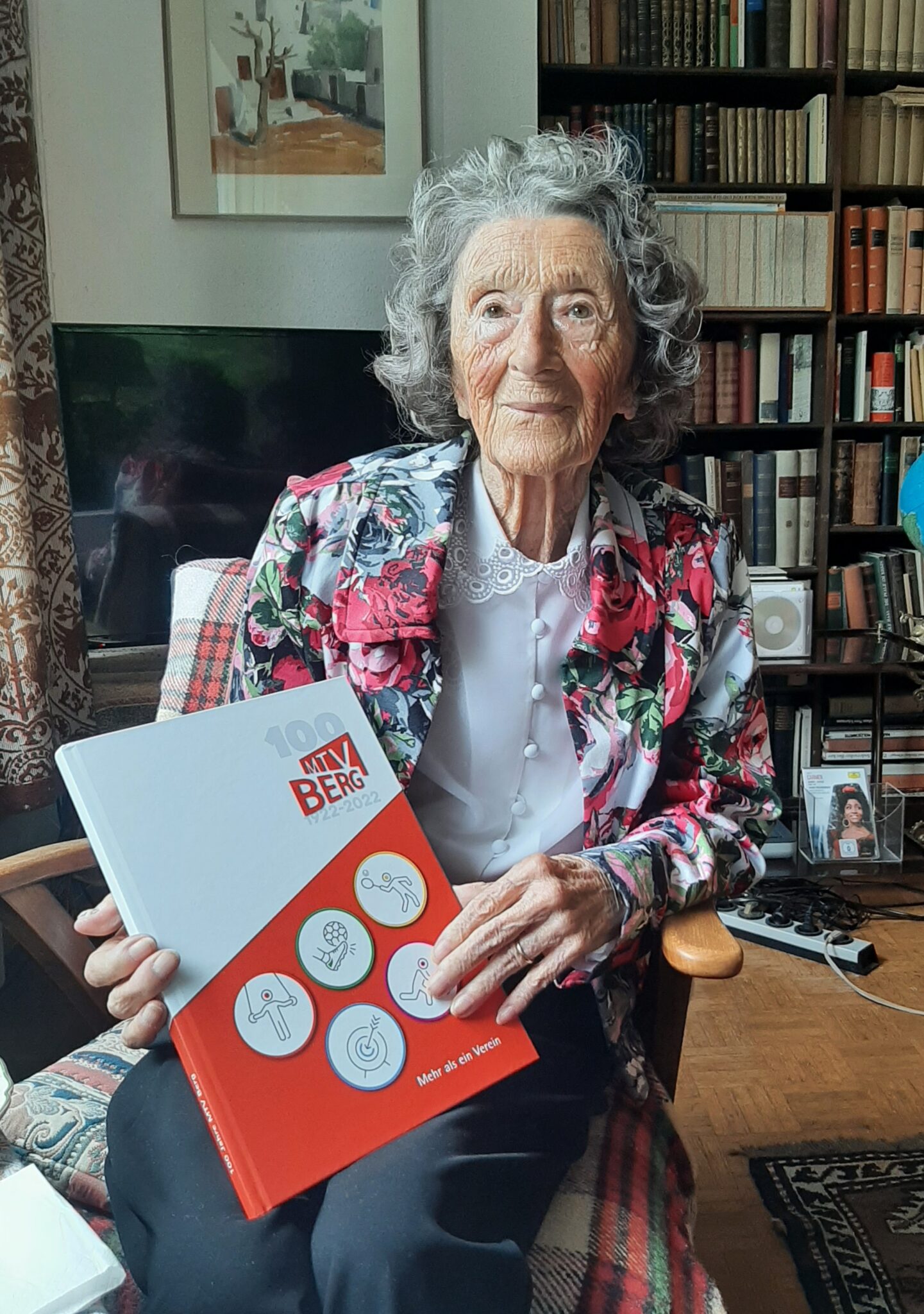 2 x 100 Jahre auf einem Bild - Marie-Louise Vulpius und MTV Berg - MTV Berg